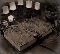 o que é um Grimório? como fazer um ? :: wicca